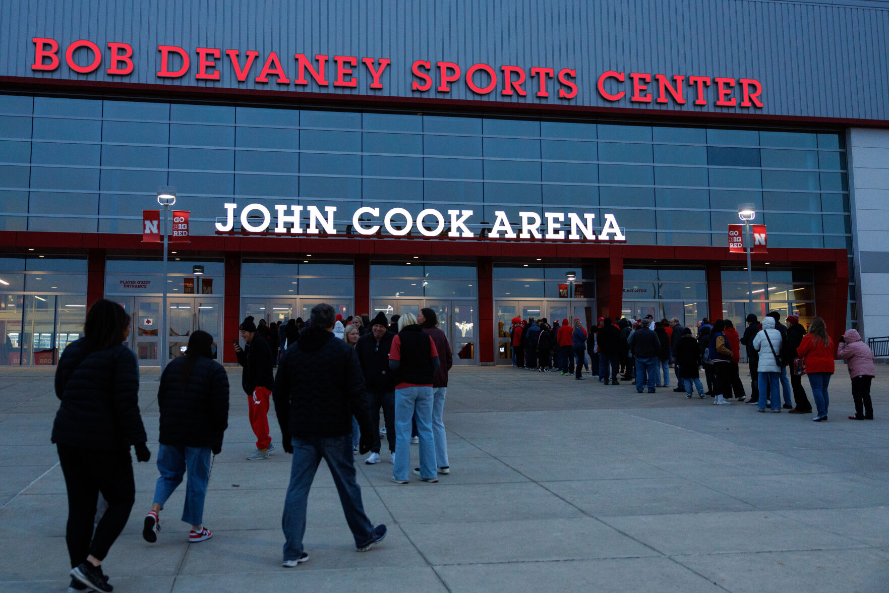 Nebraska setter Campbell Flynn out with finger injury; Trev Alberts ...