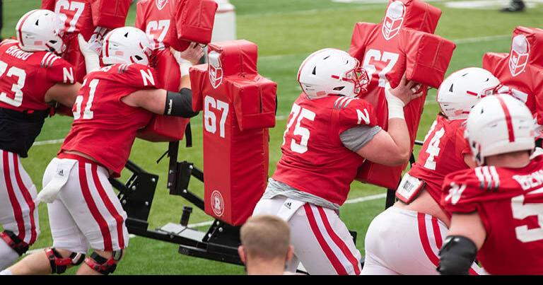 Nebraska's offensive line is like one big happy family