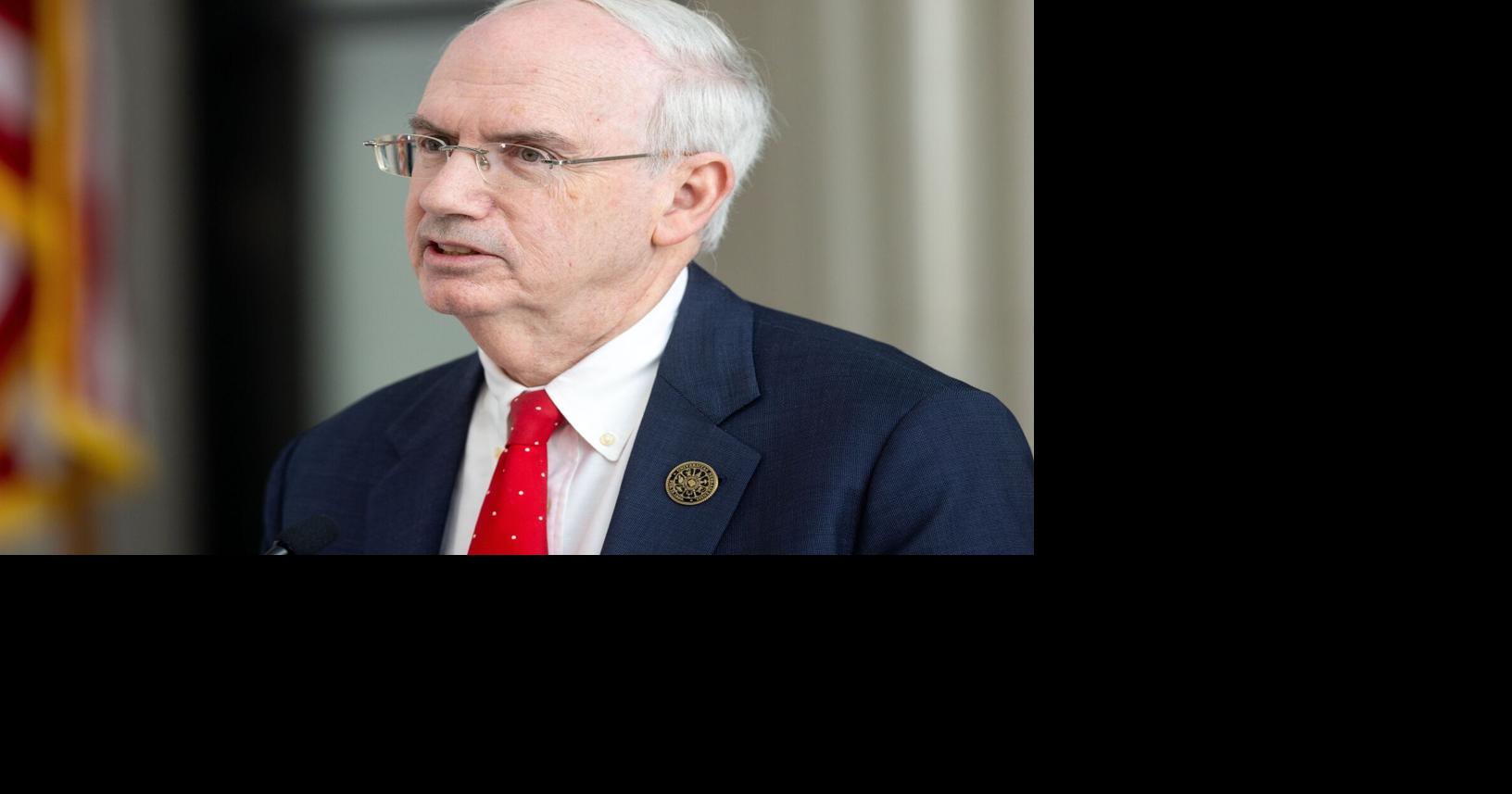 Nebraska regents pick Gold priority candidate for president