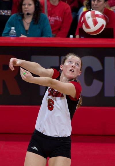 Robinson, Rolfzen leave foes reeling