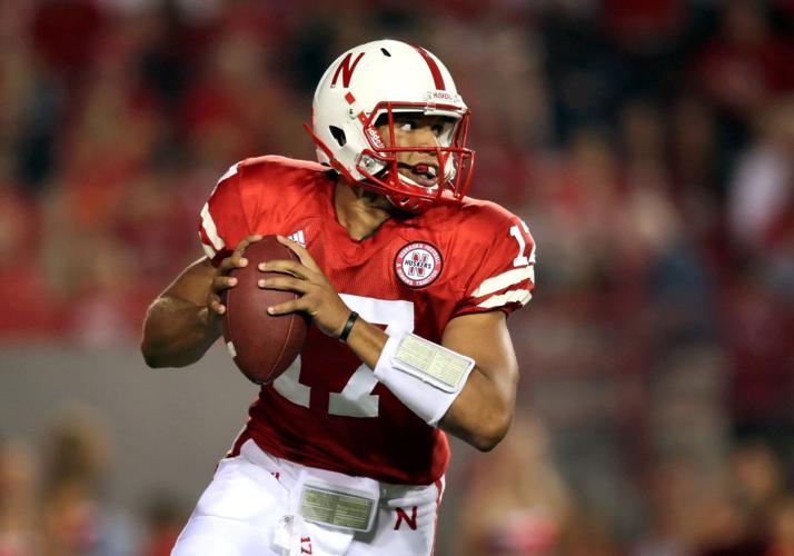Tight ends coach Tavita Thompson opens competition after signing Kurt ...