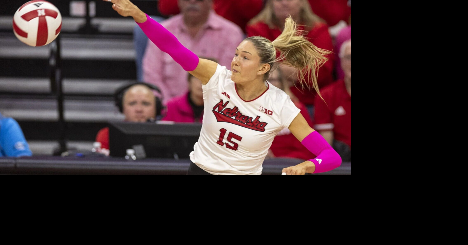 Nebraska volleyball sweeps Northwestern: Game recap