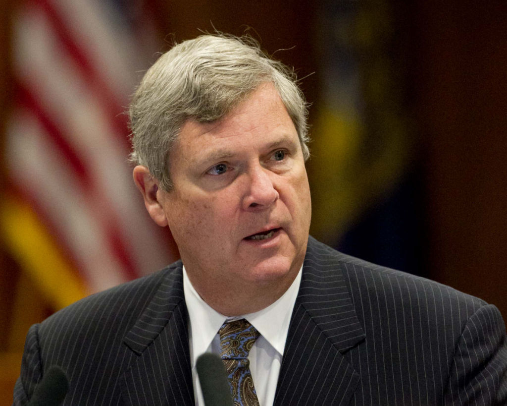 Vilsack says aid to farmers and ranchers this year could hit a record ...