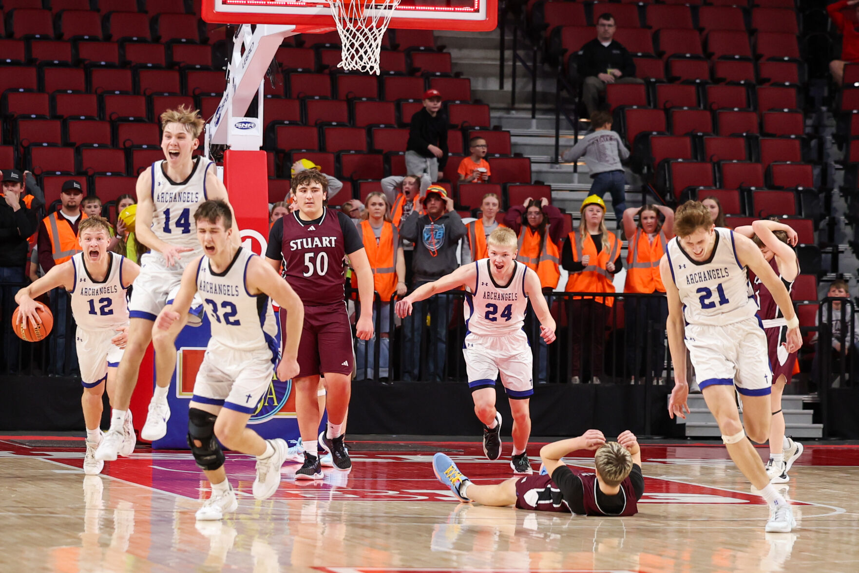 Pinnacle Bank Arena now has its iconic state tournament shot