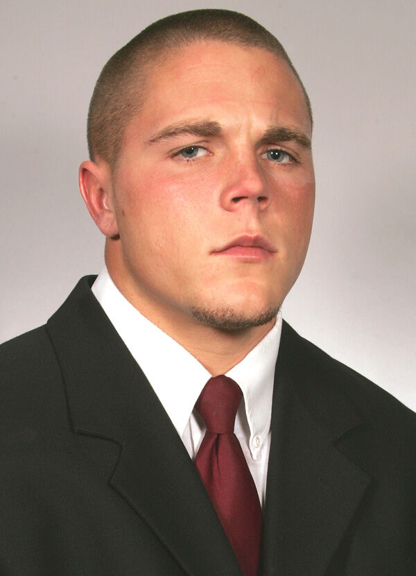 Former UNO wrestler dies after Omaha crash