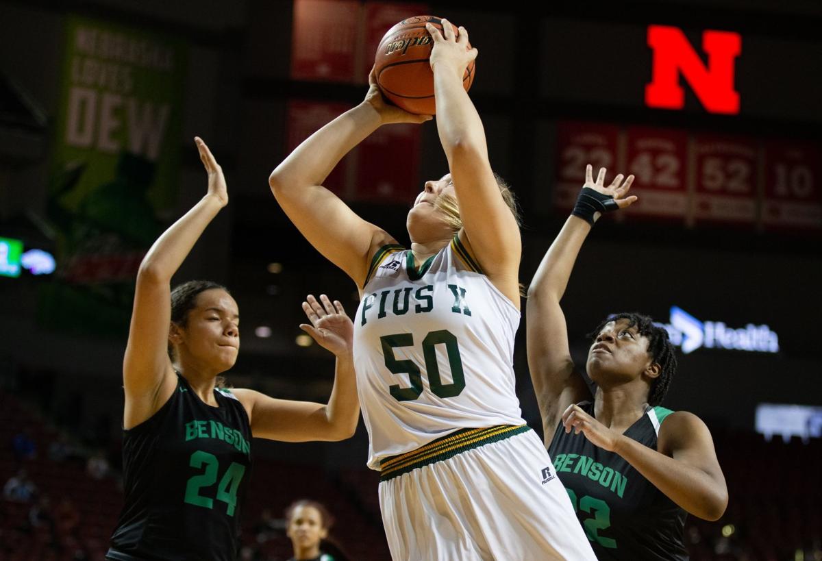 Lincoln Pius X sophomore Alexis Markowski aims to follow in father's ...