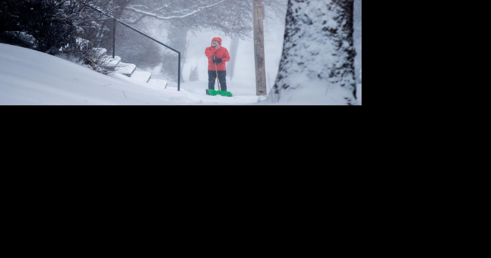 Omaha set to start off New Year with snowfall, but how much?