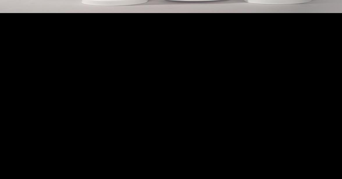 Snowman slam: It's like a pillow fight — only tamer!