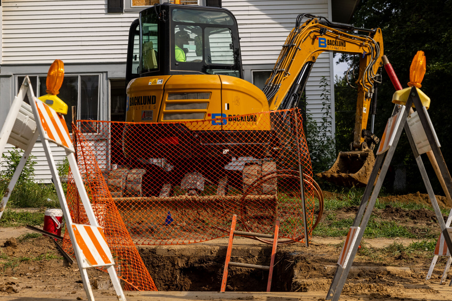 MUD launches $157 million, 10-year project to replace Omaha's lead ...