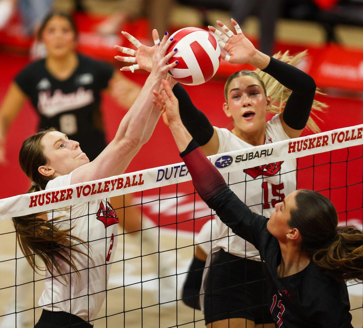 'Taking big swings' at USC, Ally Batenhorst returns to face Nebraska ...