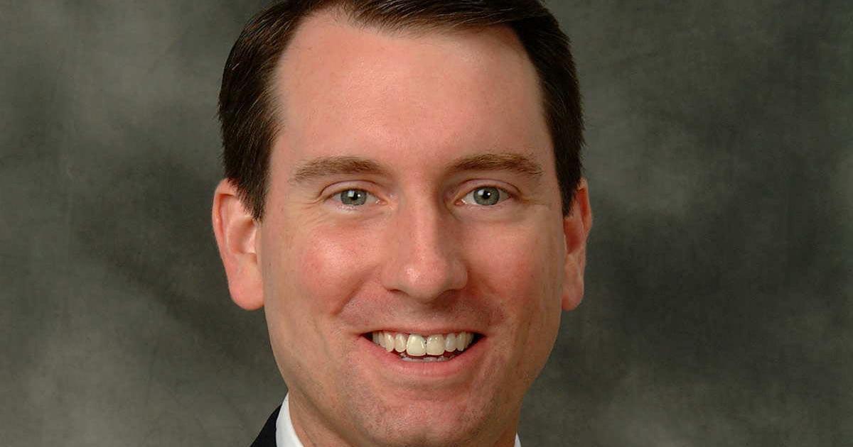 UNO Associate A.D. Dave Ahlers stepping down