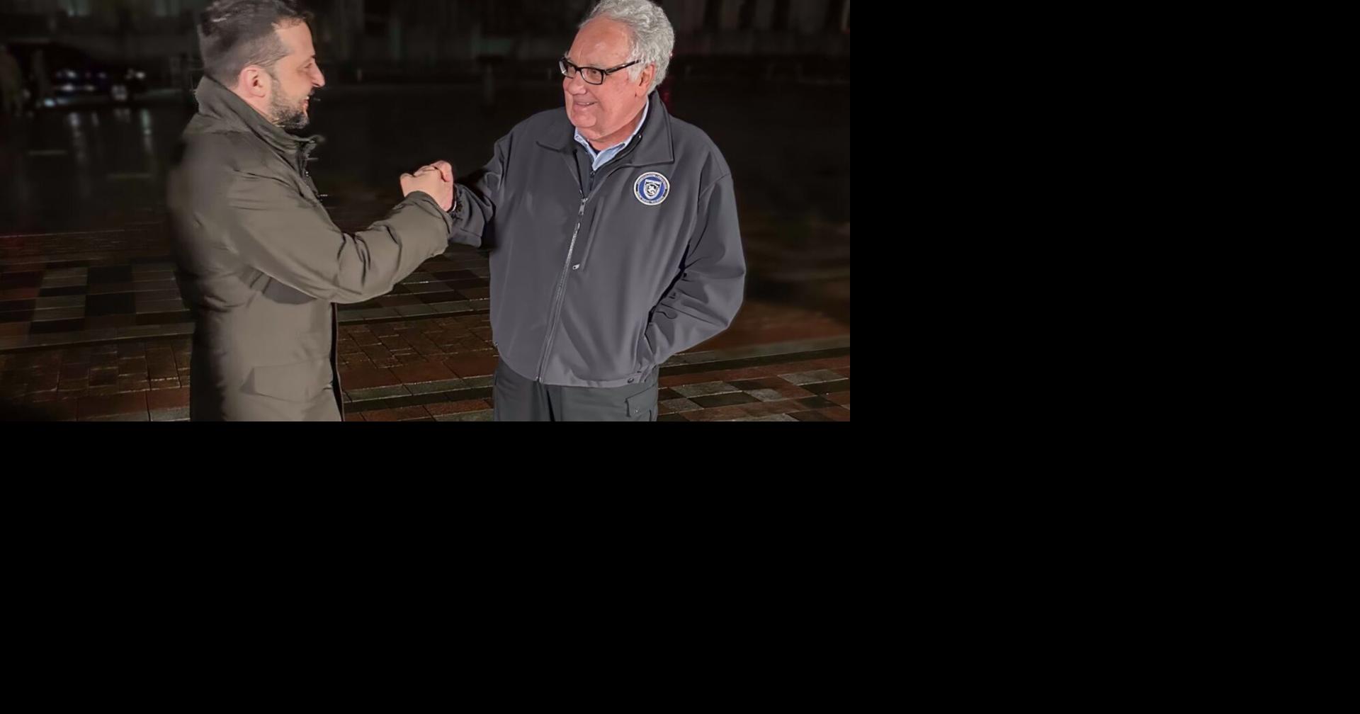 Warren Buffett's son provides $500 million in aid to Ukraine