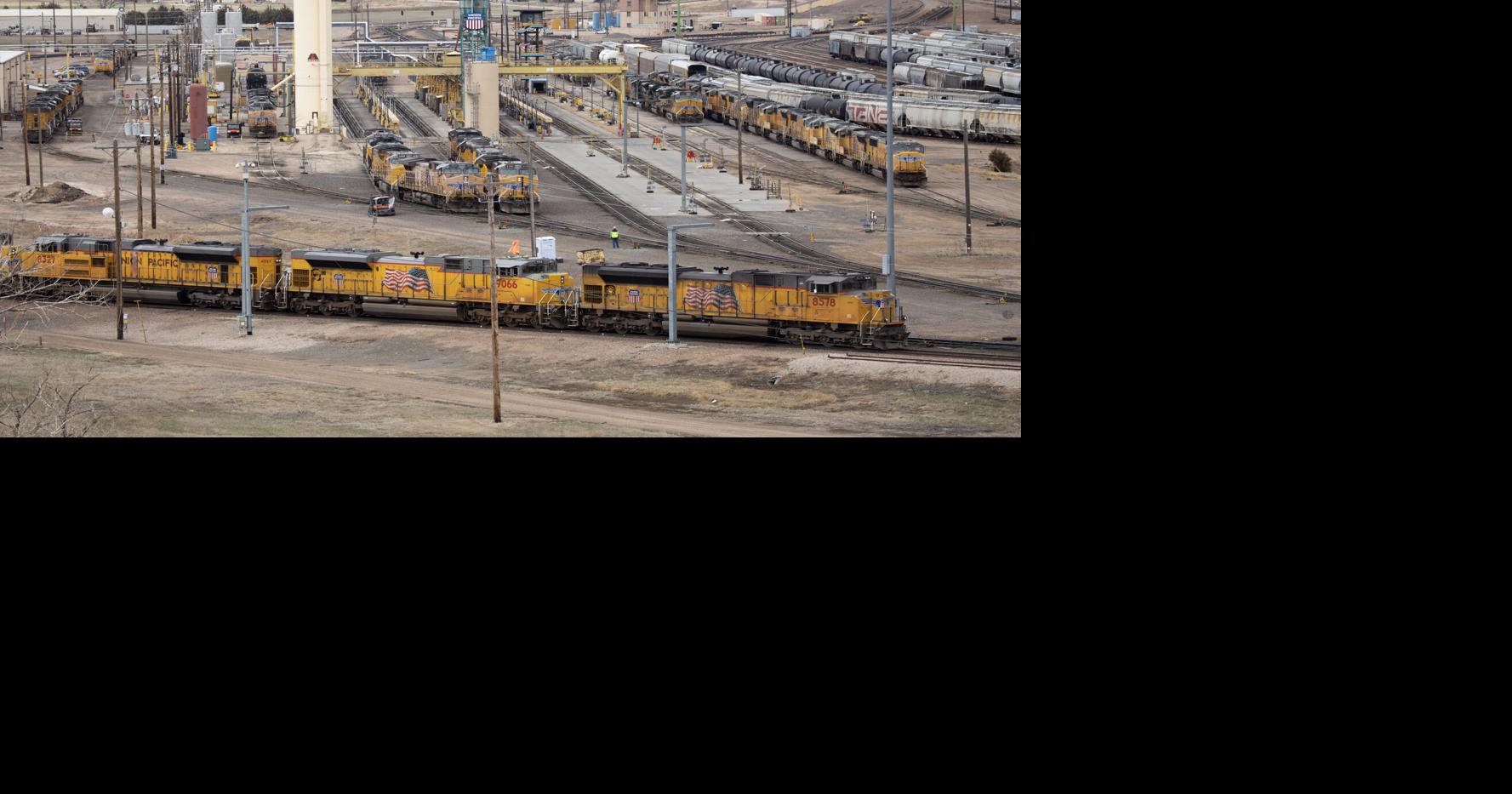 Union Pacific donates to White House ballroom amid major merger push