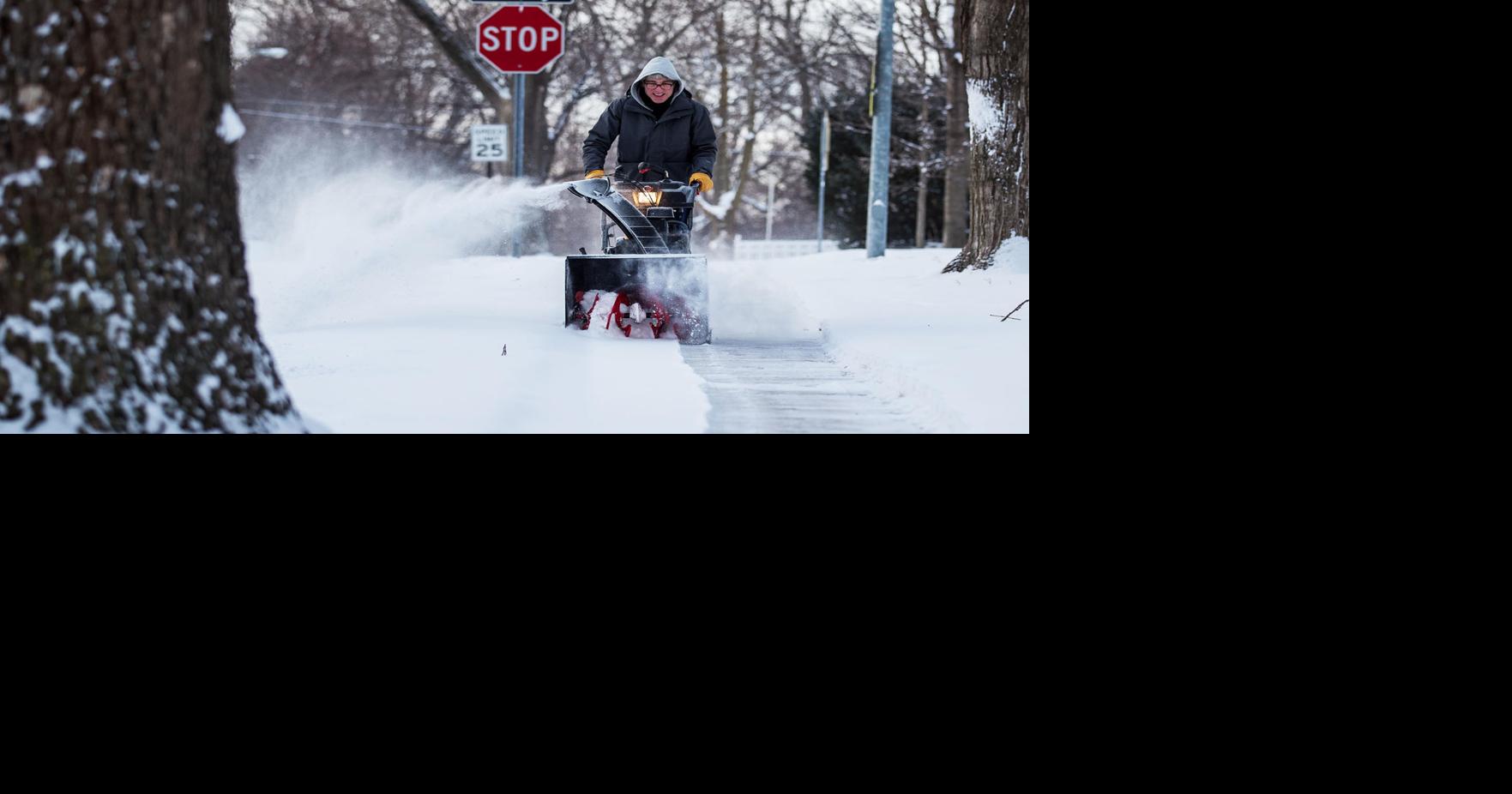 After Friday snowfall coats streets in Omaha, low temperatures expected ...