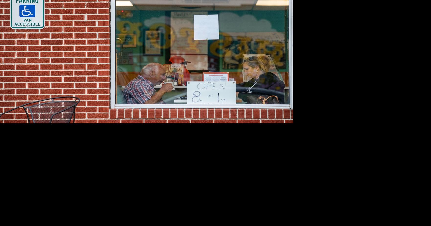 Omaha restaurants can open, but many are keeping dining rooms closed ...