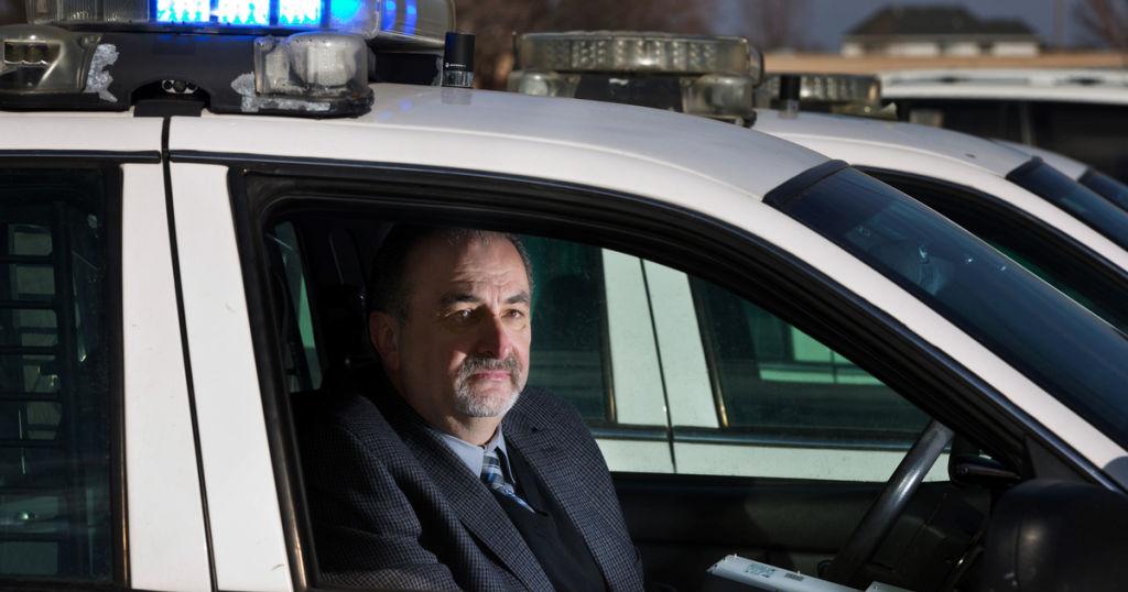 Kelly: Police see things that haunt their dreams, author says