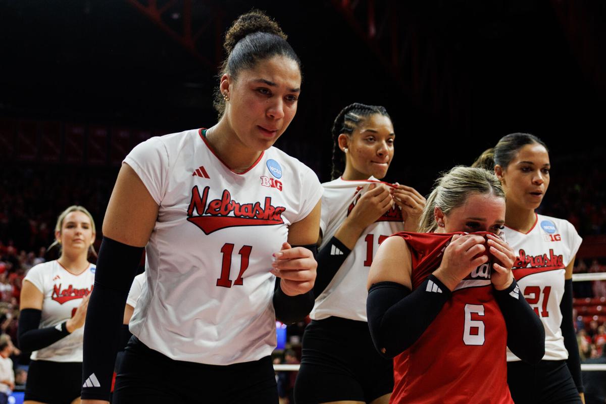 Inside an emotional scene after Nebraska volleyball's loss