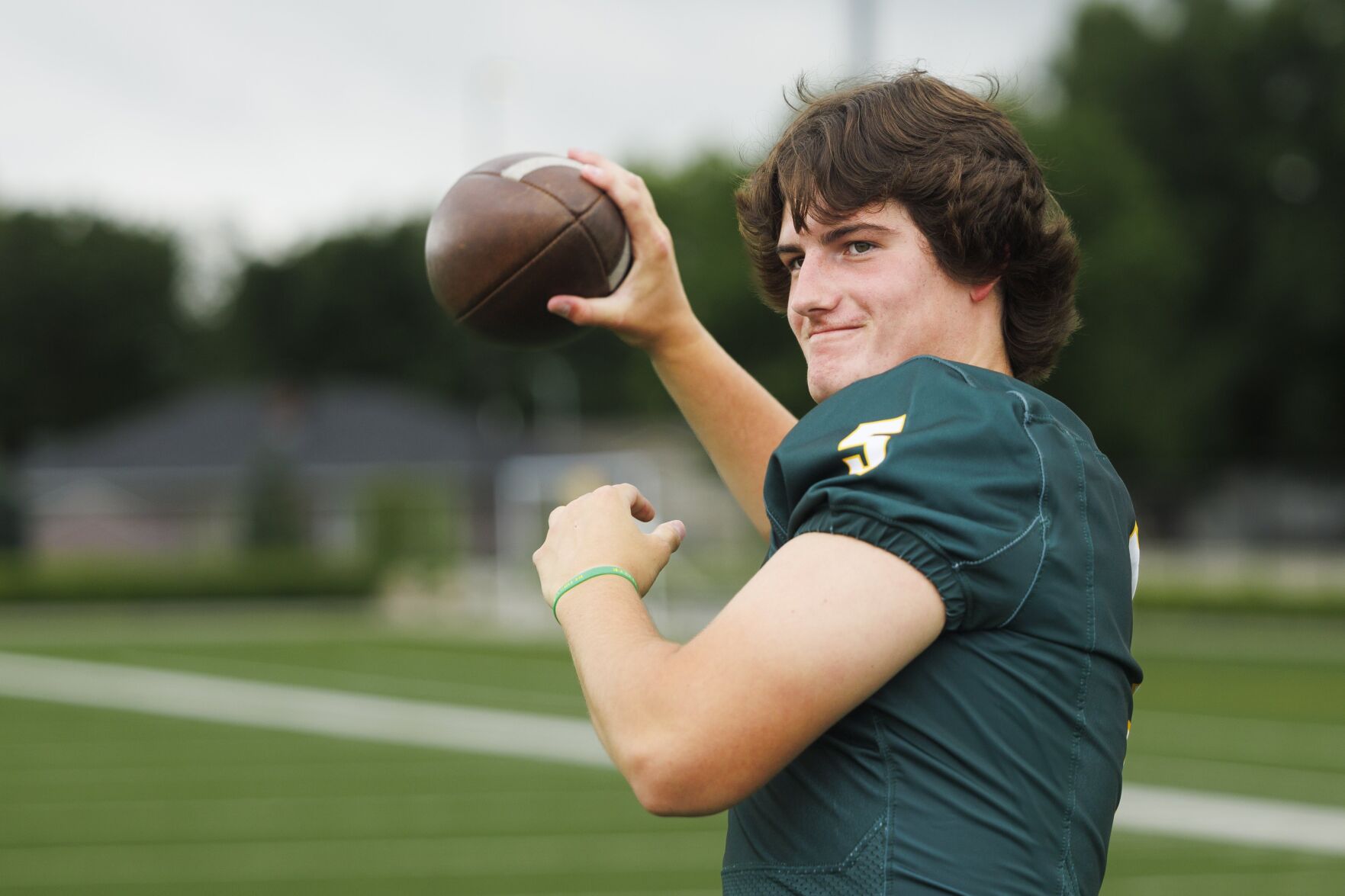 Gretna's Michael Knudsen, Bryce Lakers connect to help Dragon offense ...