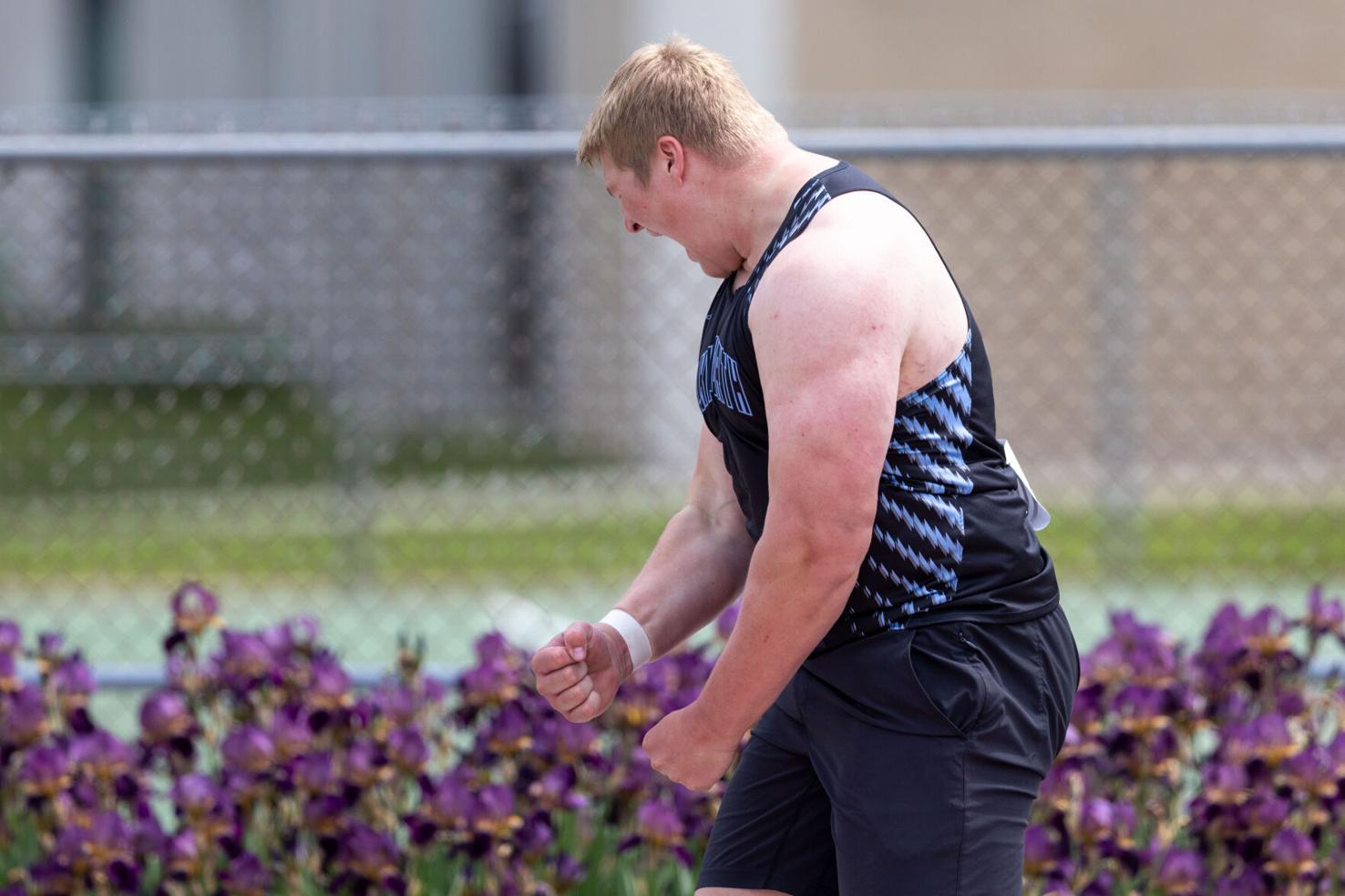 Elkhorn North's Sam Thomas breaks Nebraska state meet record in shot put