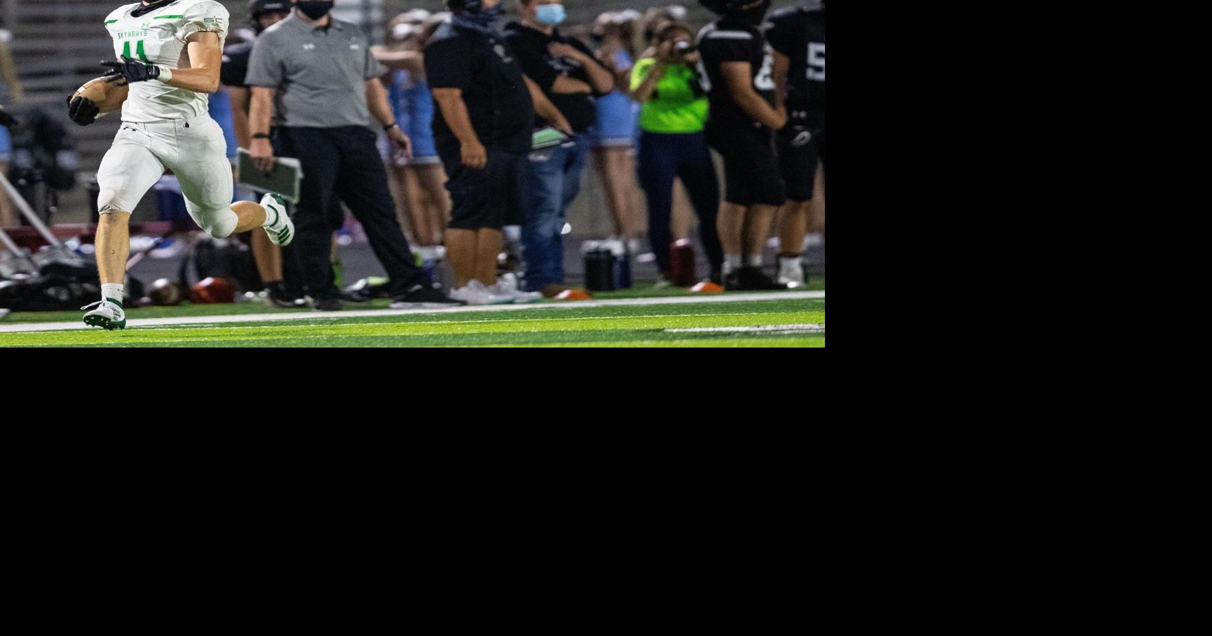 Will Harr’s interception-return touchdown opens game for Omaha Skutt