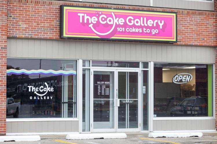 cake gallery hours