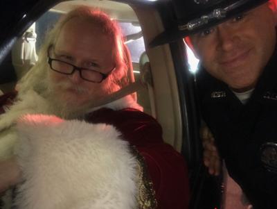 State trooper pulls over Santa but stays on the nice list