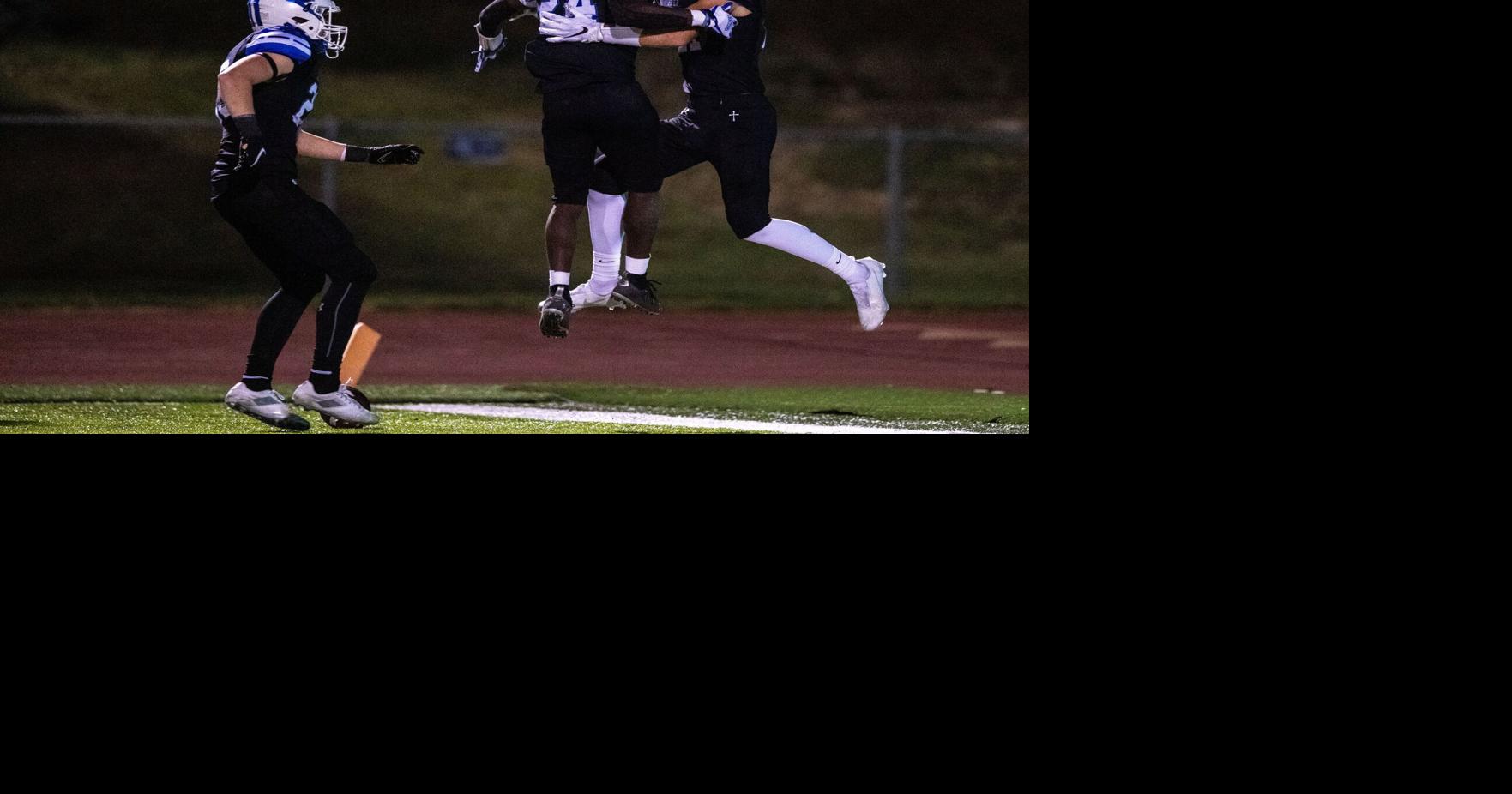 Photos: Omaha Creighton Prep football defeats Lincoln East