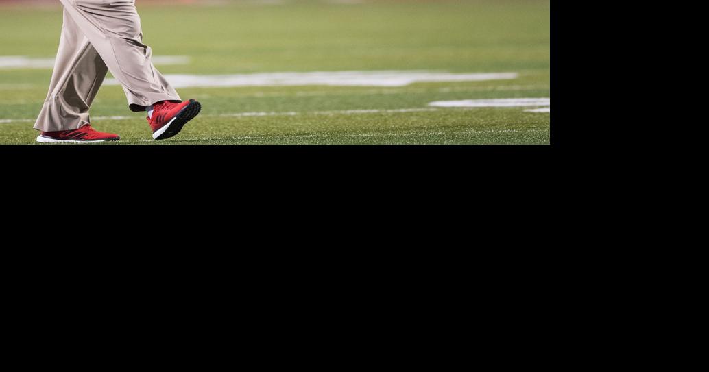 Practice report Sept. 18: OL coach Mike Cavanaugh wants more chatter ...