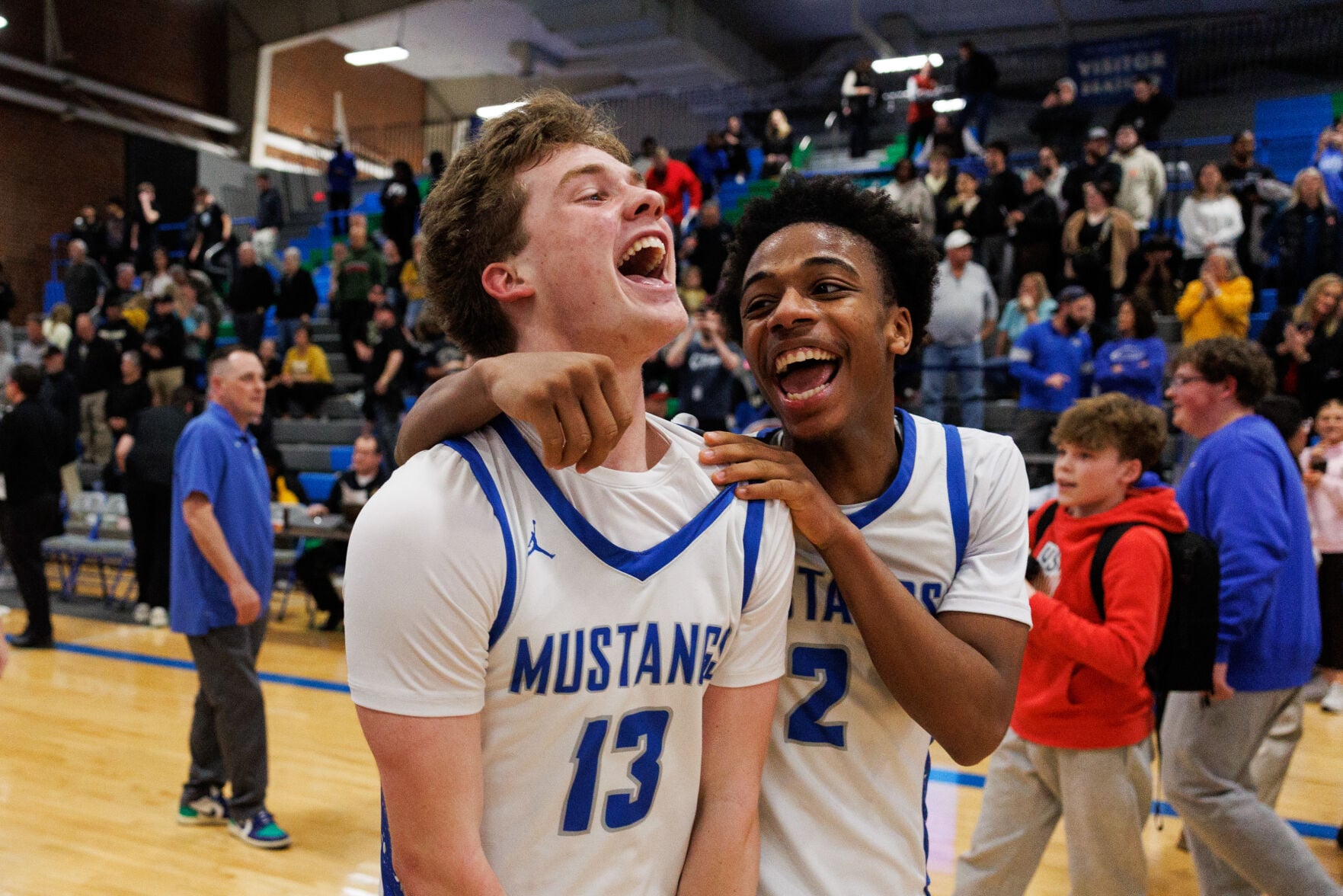 Millard North takes Lincoln Southeast ball, gets district win