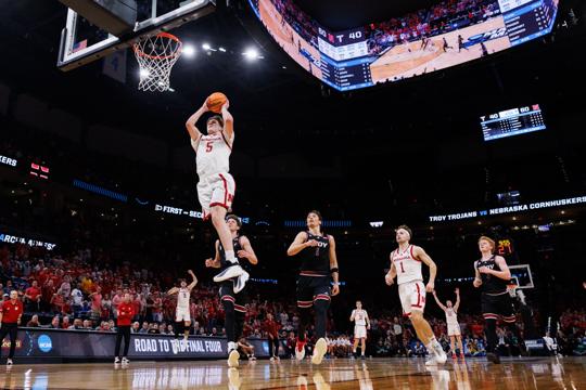 How Kent Pavelka called final seconds of Nebraska's NCAA win