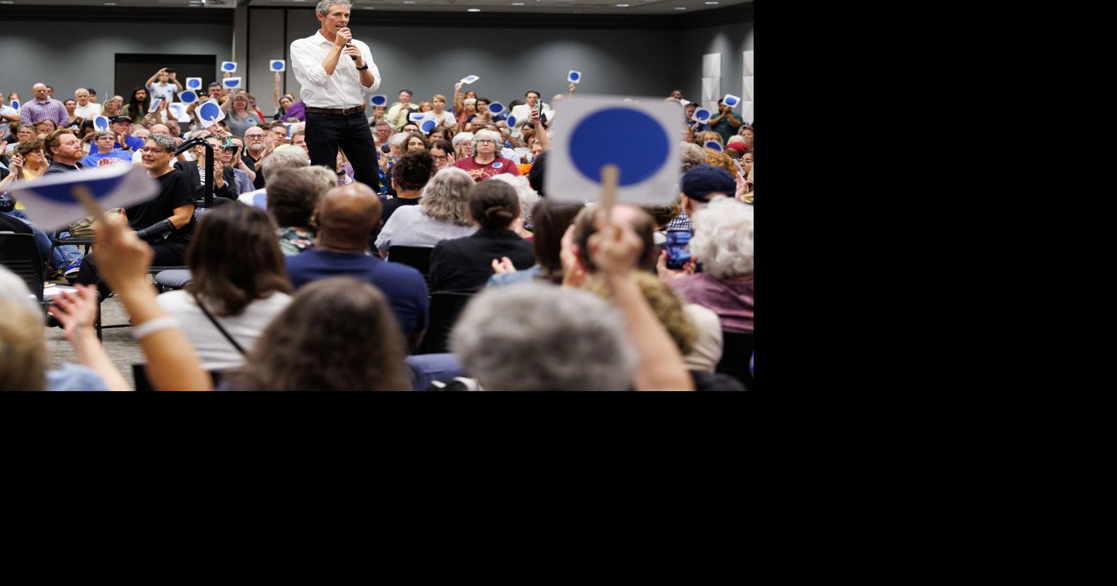 Beto O'Rourke rallies Nebraska Dems in Omaha