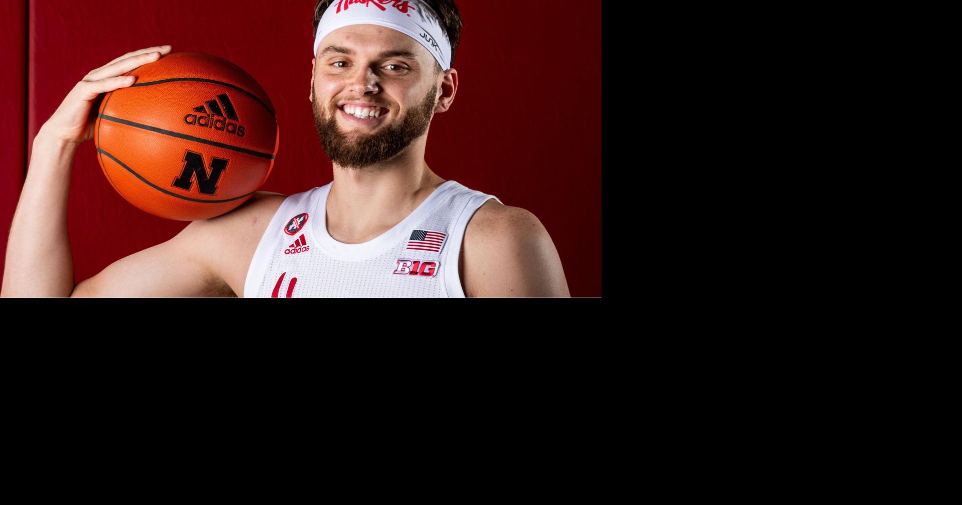 Husker basketball's Trevor Lakes out indefinitely with shoulder injury
