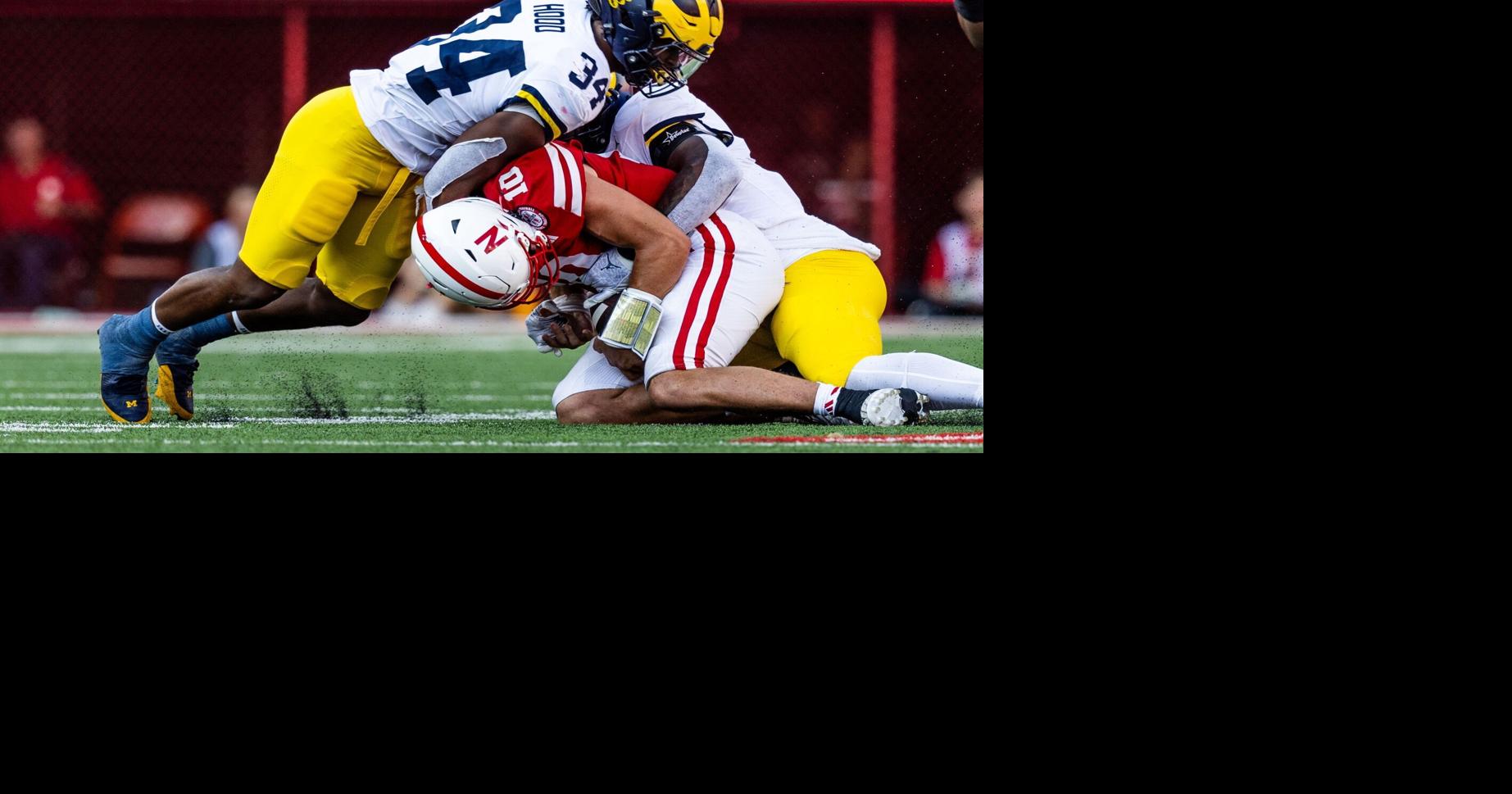 Michigan shows its dominance in blowout of Huskers