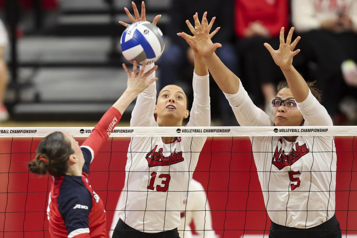 Live updates: Nebraska vs. Dayton in the NCAA's Sweet 16