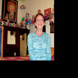 Dee Lindgren was beloved Bluffs clown 'Daffy'