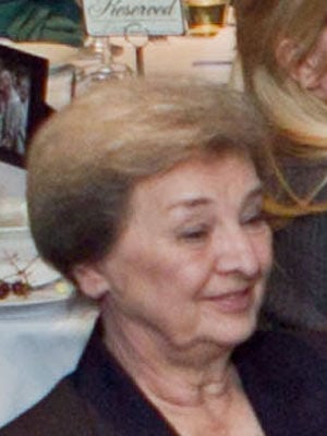 Donald Trump tweet targets Ricketts family after super PAC disclosure