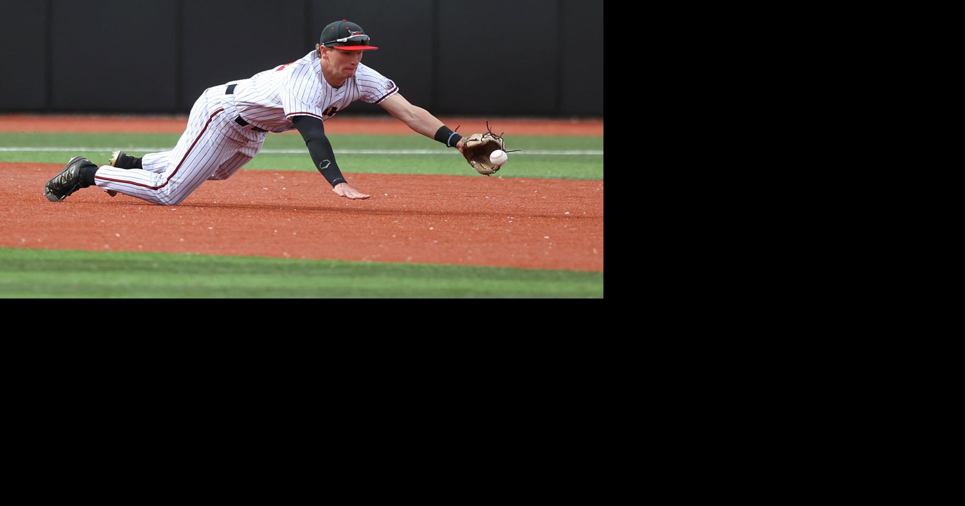 Led by two stars who chose to stay, Omaha baseball looking to Summit ...