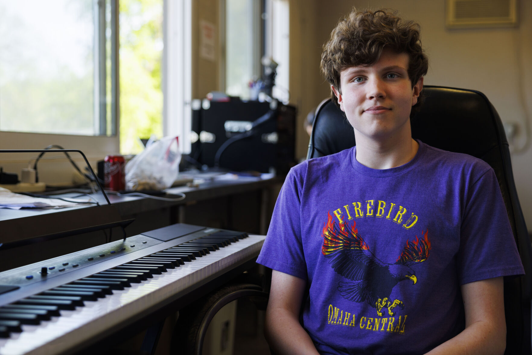 Omaha Central freshman turns Christmas gift into baseball organist gig