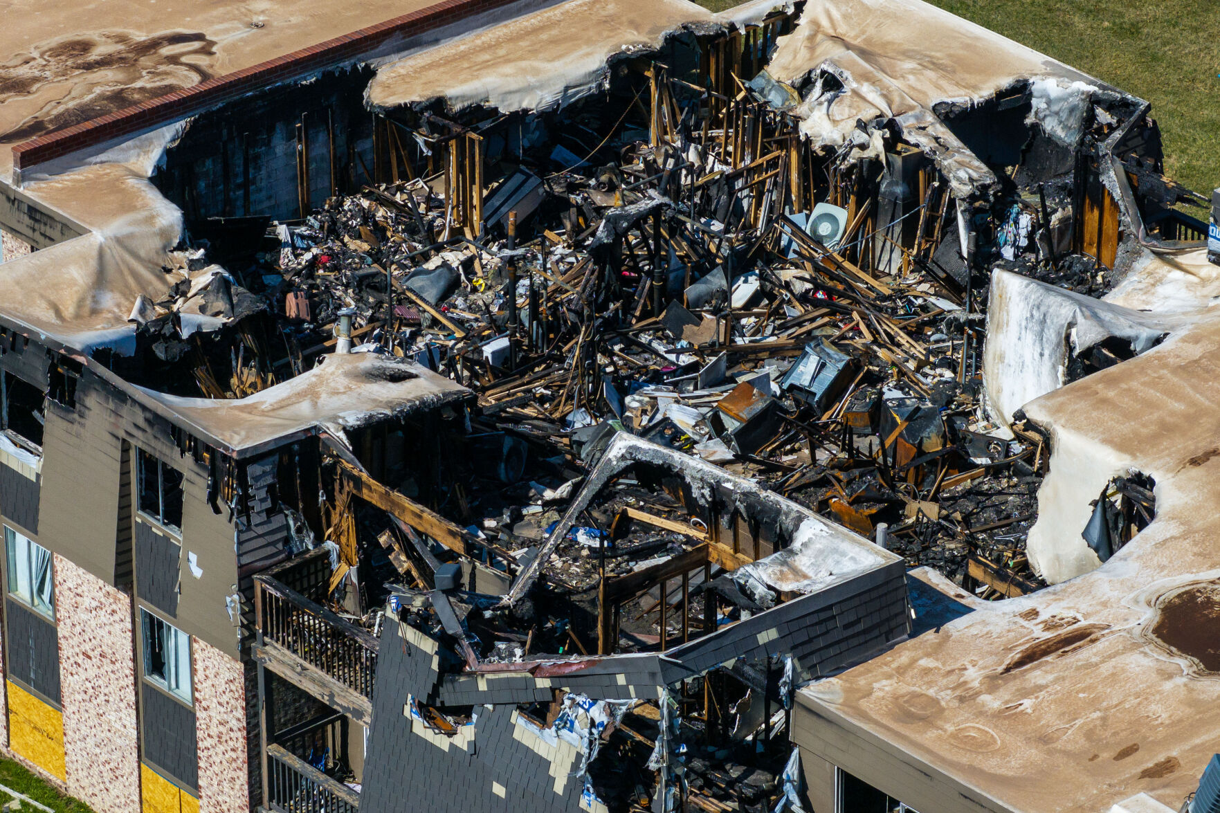 1 person injured by smoke in north-central Omaha house fire