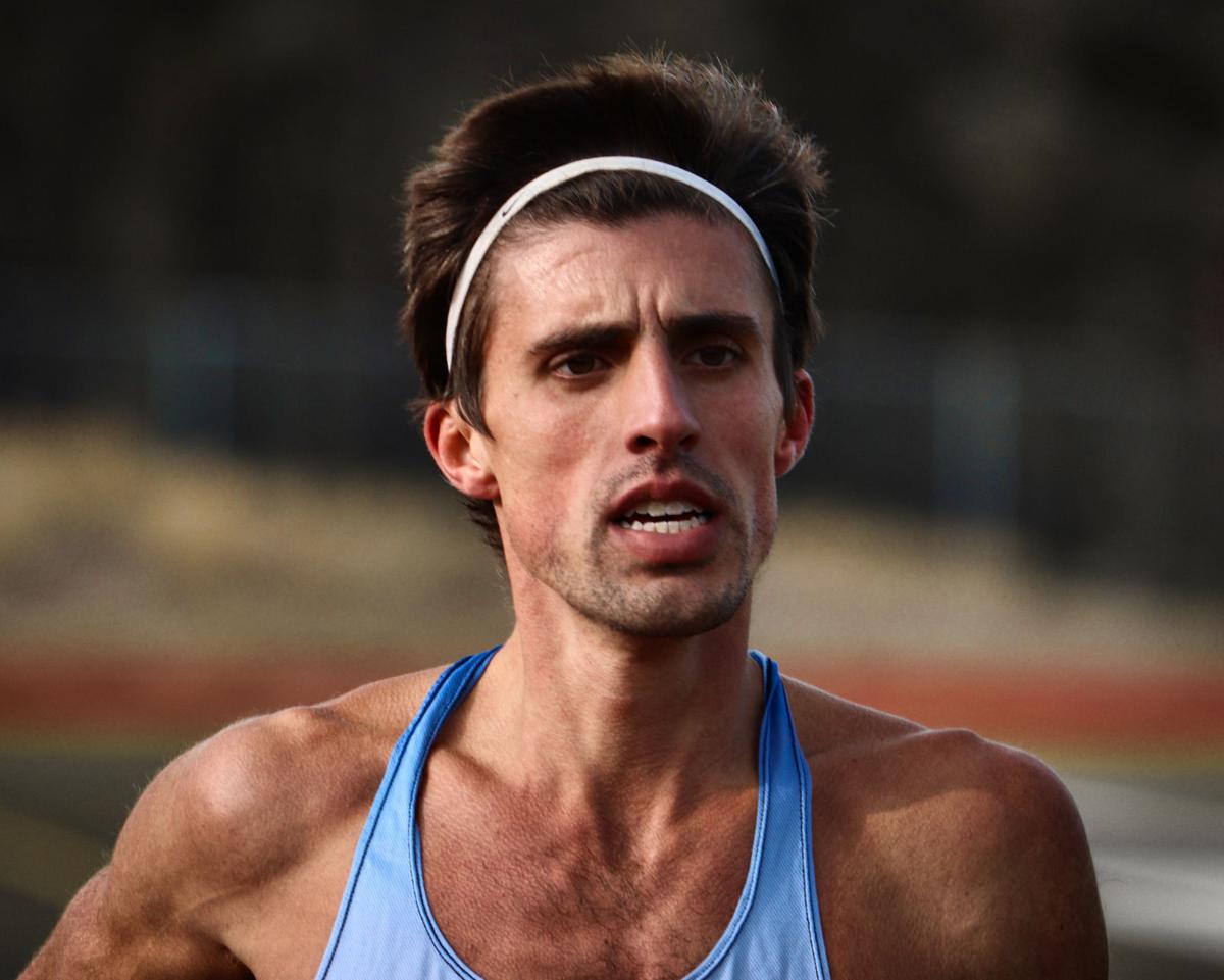 Arizona runner battles wind while blazing to course record in Omaha ...