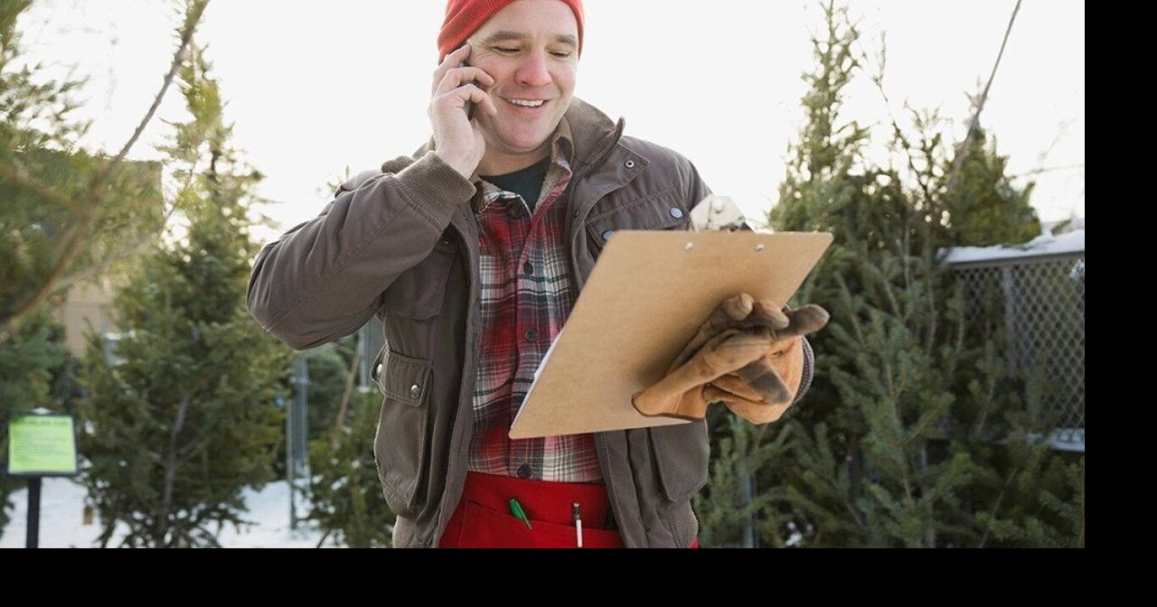 How to find a seasonal holiday gig