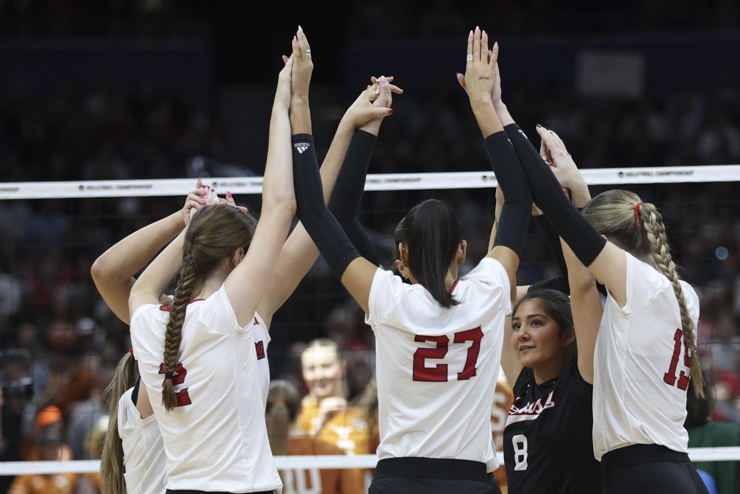 Live: Nebraska volleyball vs. Texas in NCAA championship