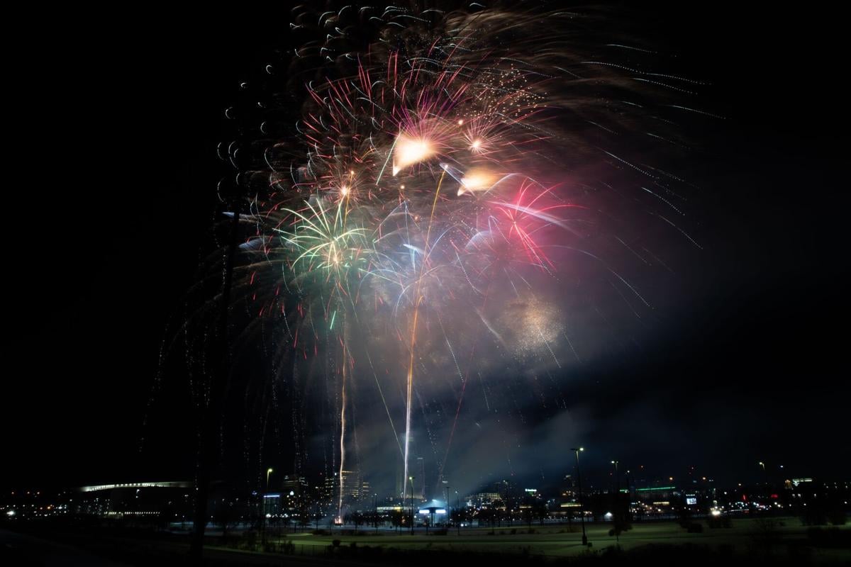 Thousands ring in the New Year with Omaha's firework show