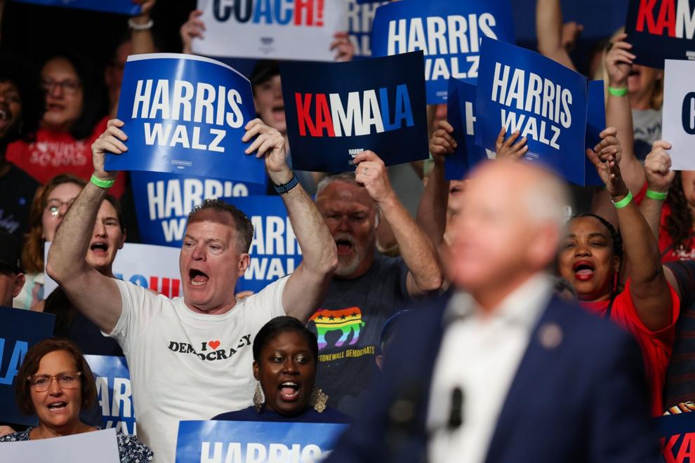 Photos: Gov. Tim Walz returns to Nebraska to campaign in Omaha