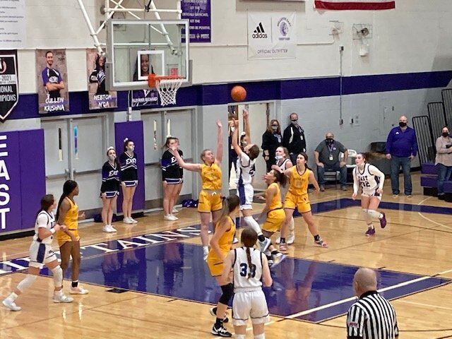 'We needed this win': Mya Skoff scores 29 in Bellevue East's win over ...