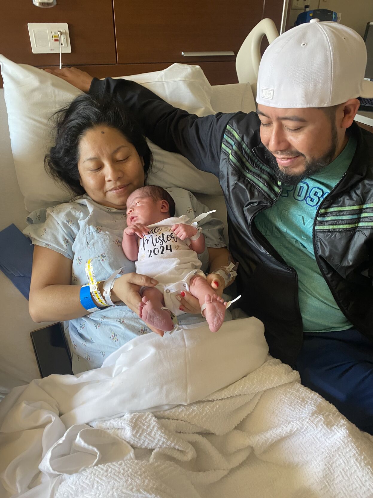 Omaha's first baby of 2024 born at Creighton-Bergan Mercy