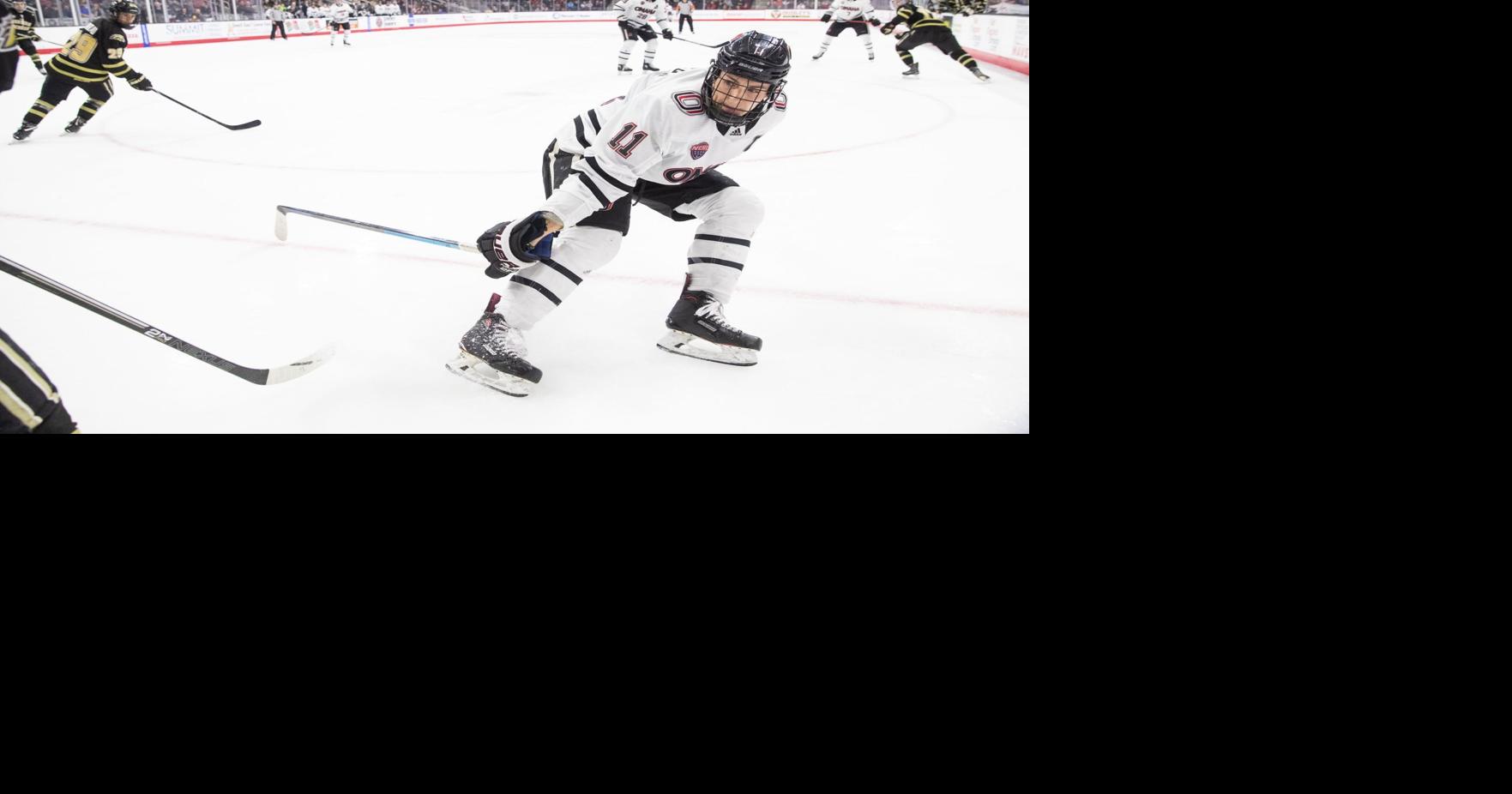 Former Omaha hockey star Mason Morelli makes franchise history in NHL debut