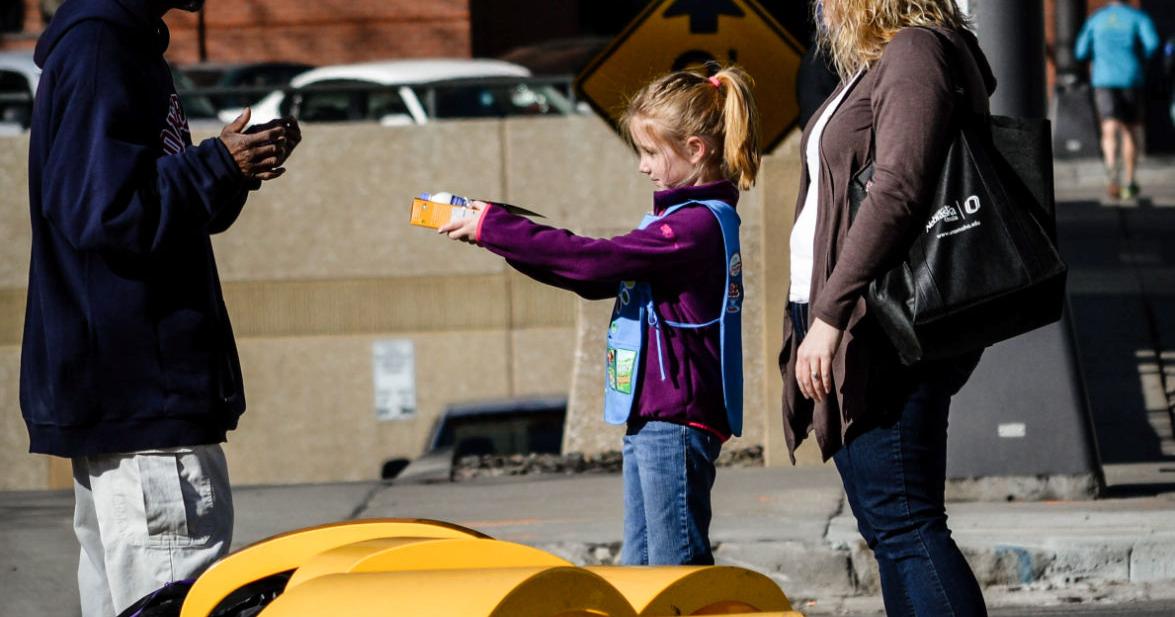 Omaha Girl Scout, 6, gives away cookies, learns about homelessness and ...