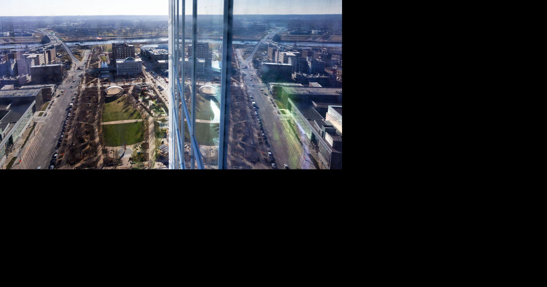 Mutual of Omaha tower will top out March 25