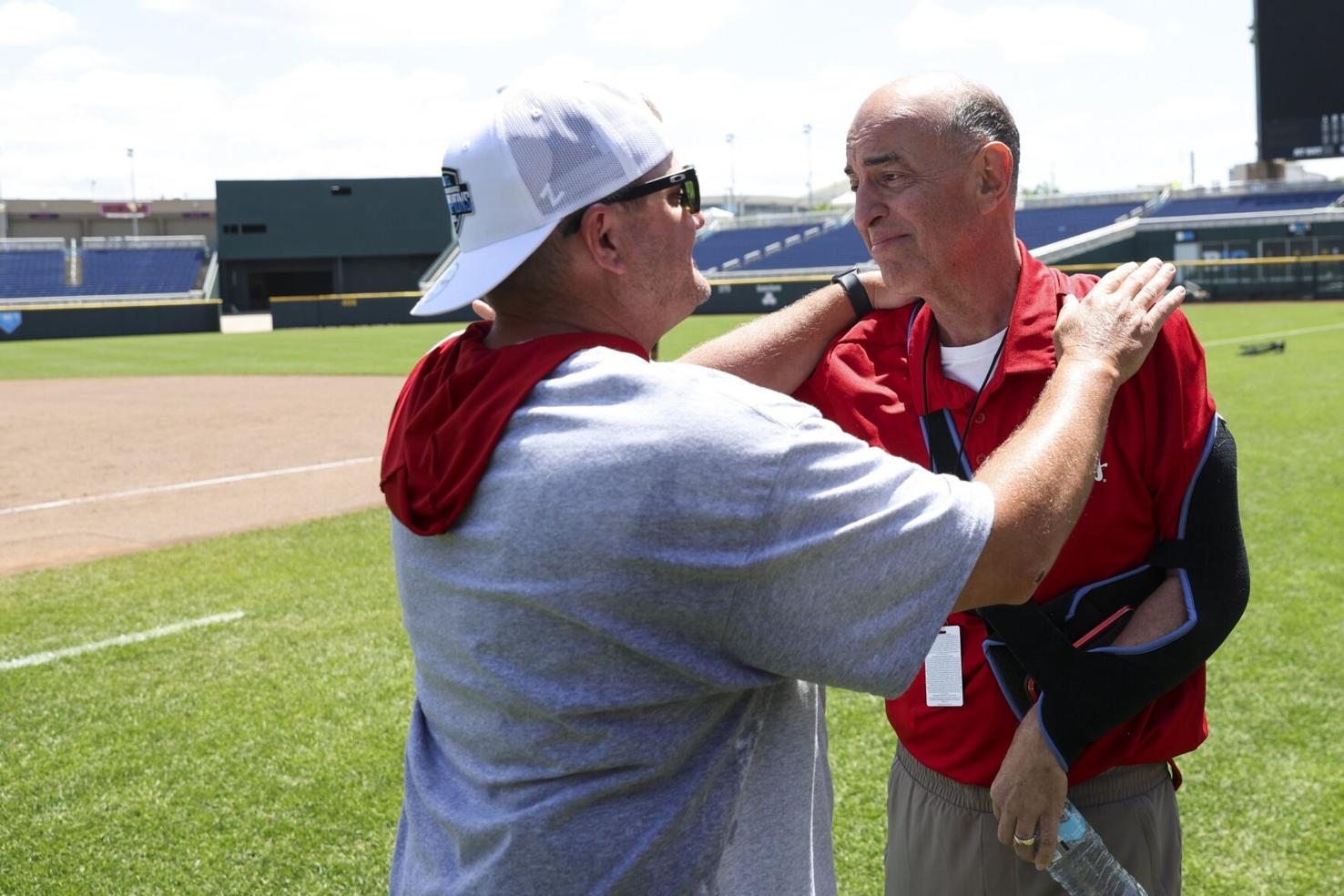 Nebraska radio broadcaster Greg Sharpe dies at 61